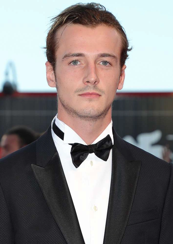 Micheál Richardson | Voice Actors from the world Wikia | Fandom