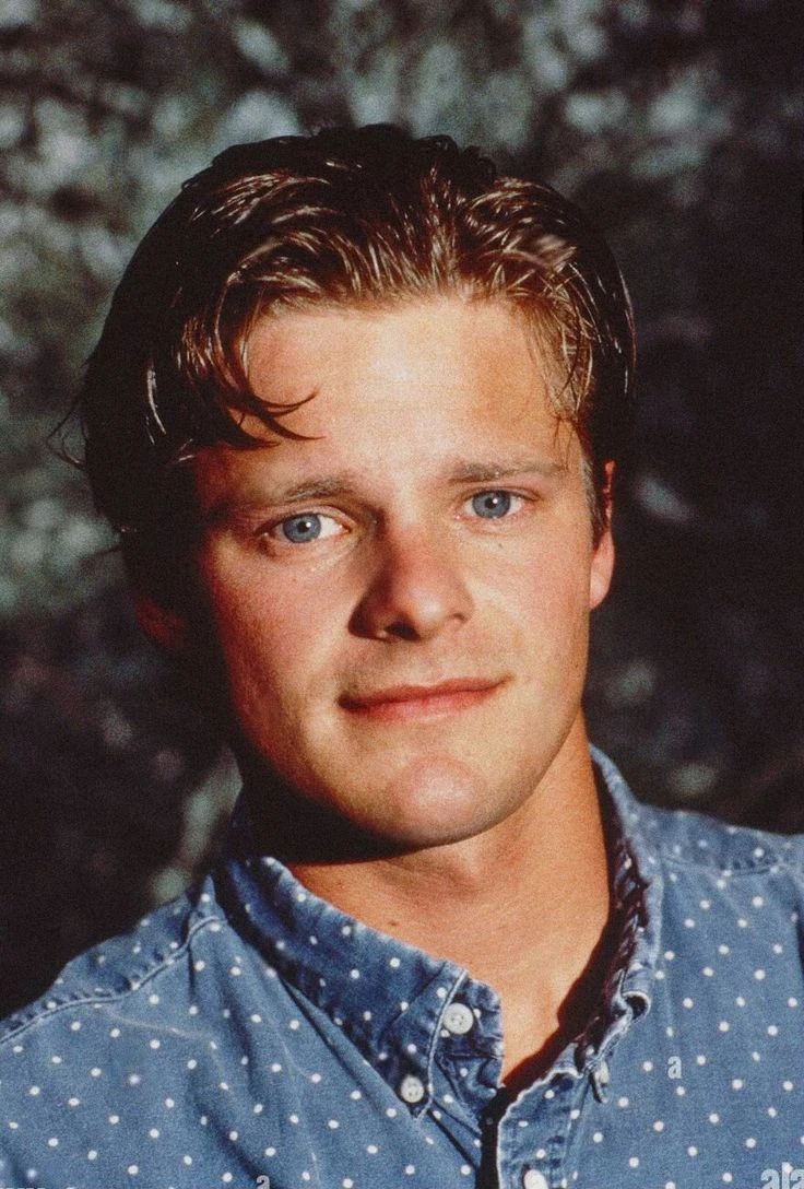 Steve Zahn | Voice Adventures for the World Wiki | Fandom