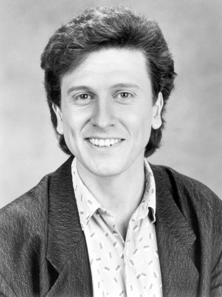 Roger Rose | Voice Adventures for the World Wiki | Fandom