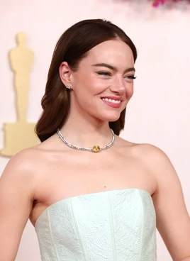 Emma Stone | Voice over and voice acting Wiki | Fandom