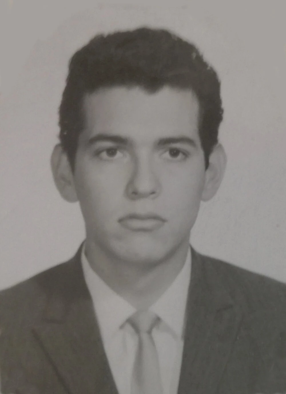 Rolando de Castro Sr. | Voice over and voice acting Wiki | Fandom