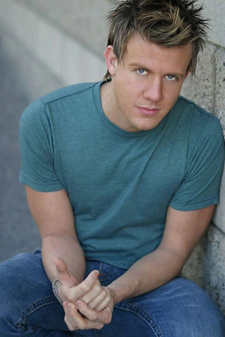 Ryan Thomas Brockington | Anime Voice-Over Wiki | Fandom