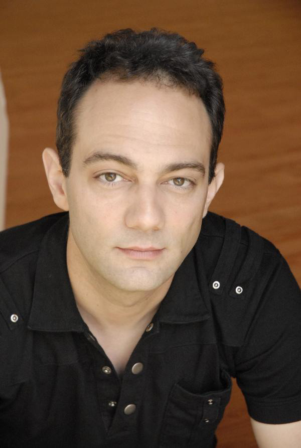 Mike McFarland | Anime Voice-Over Wiki | Fandom