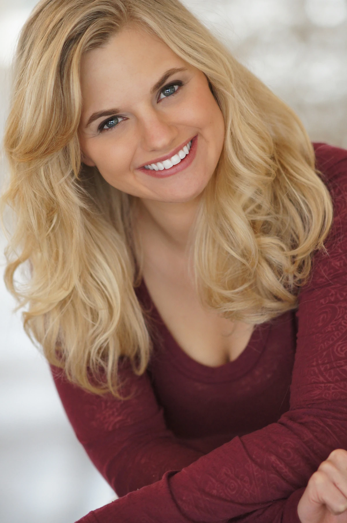 Tia Ballard | Anime Voice-Over Wiki | Fandom