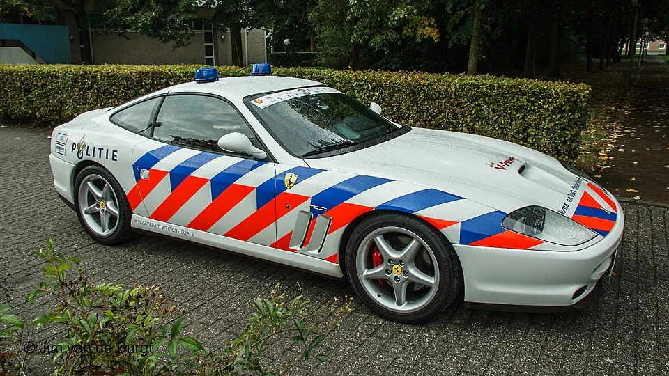 Ferrari 550 Maranello | Wiki Voitures de police | Fandom