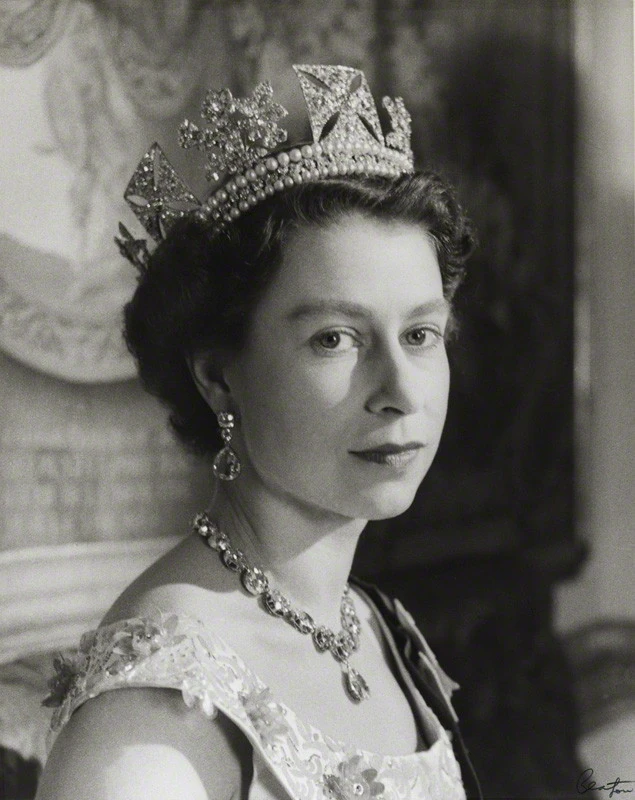 Elizabeth II | Votan Roswell Wiki | Fandom