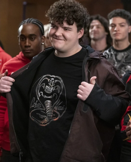 User blog:Kyleb79/Mitch (Cobra Kai) | VS Battles Wiki | Fandom