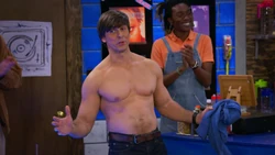 Ray Manchester (Captain Man) | VS Battles Wiki | Fandom