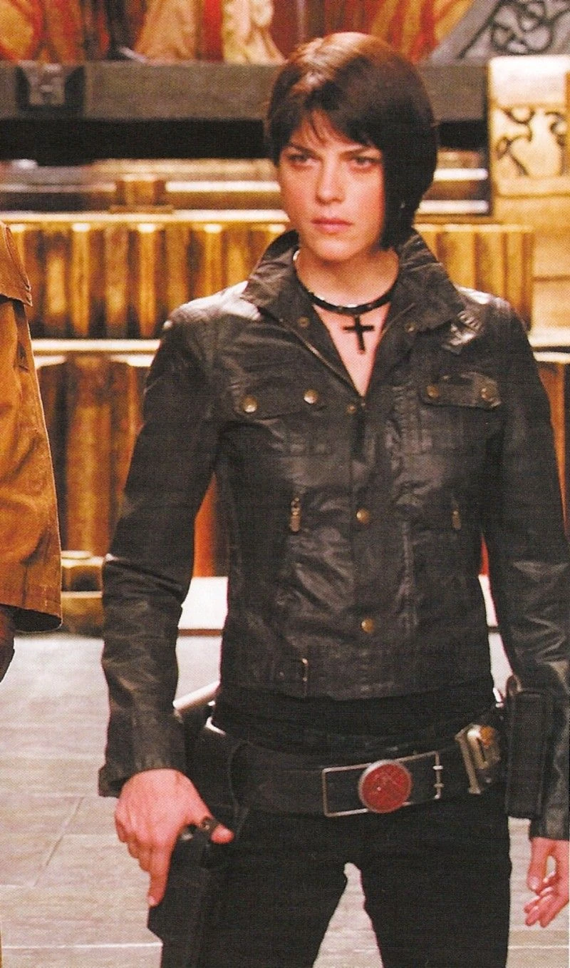 User blog:Omnificence/Liz Sherman (Films) | VS Battles Wiki | Fandom