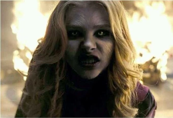 Carolyn Stoddard (Dark Shadows Movie) | VS Battles Wiki | Fandom