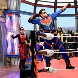 Ray Manchester (Captain Man) | VS Battles Wiki | Fandom