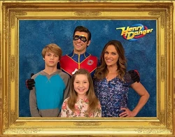 Ray Manchester (Captain Man) | VS Battles Wiki | Fandom