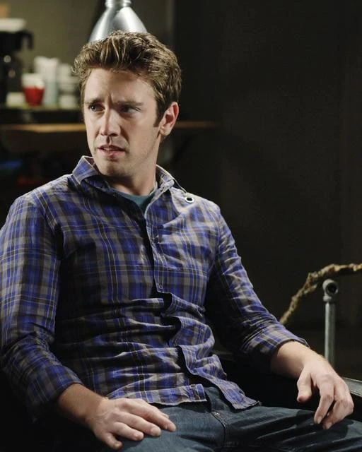 Sidney Miller | V | Fandom