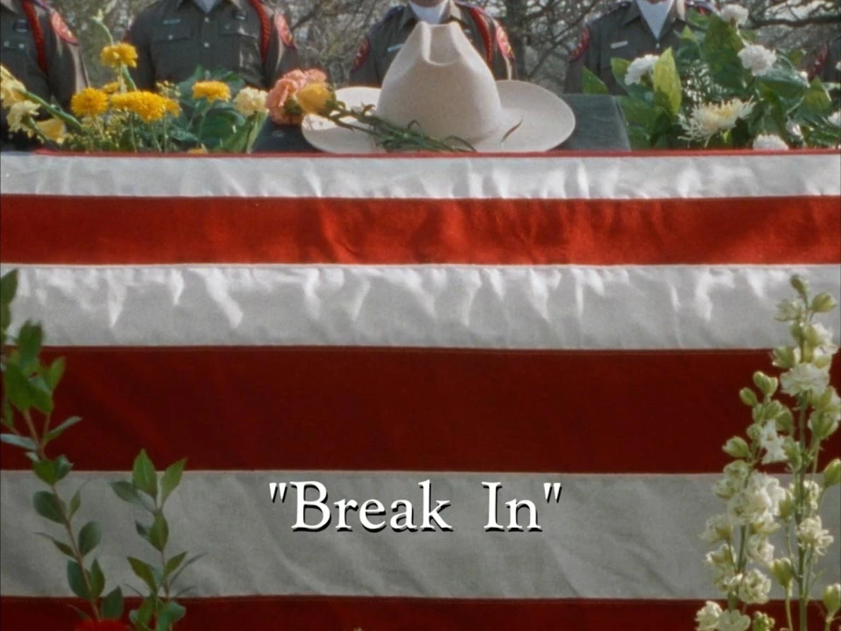 Break In | Walkerpedia | Fandom