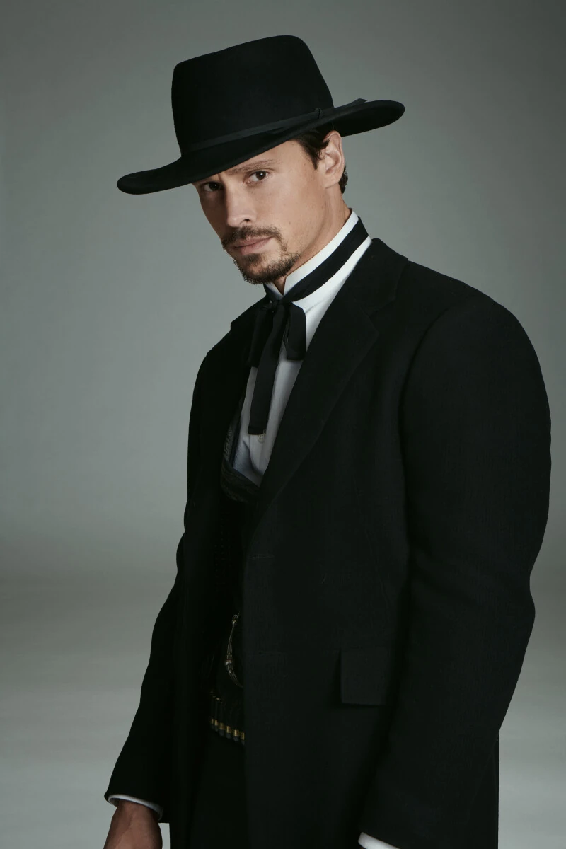 Tom Davidson | Walkerpedia | Fandom