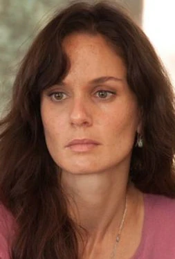 Lori Grimes | The Walking Dead: Rewritten Wiki | Fandom