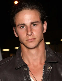 Kelly Blatz | Wiki The Walking Dead | Fandom