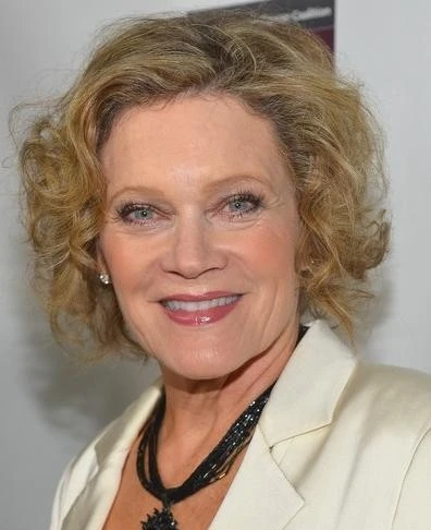 Deborah May | Wikia The Walking Dead tiếng Việt | Fandom