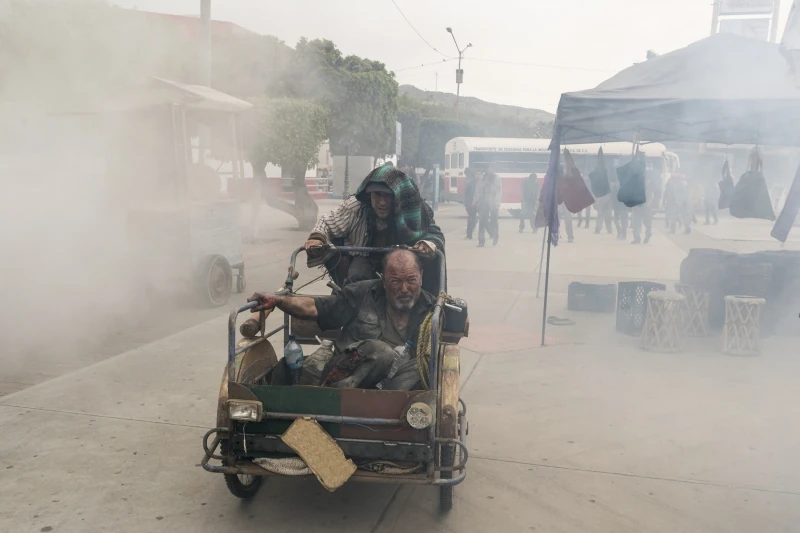 100 | Wikia The Walking Dead tiếng Việt | Fandom