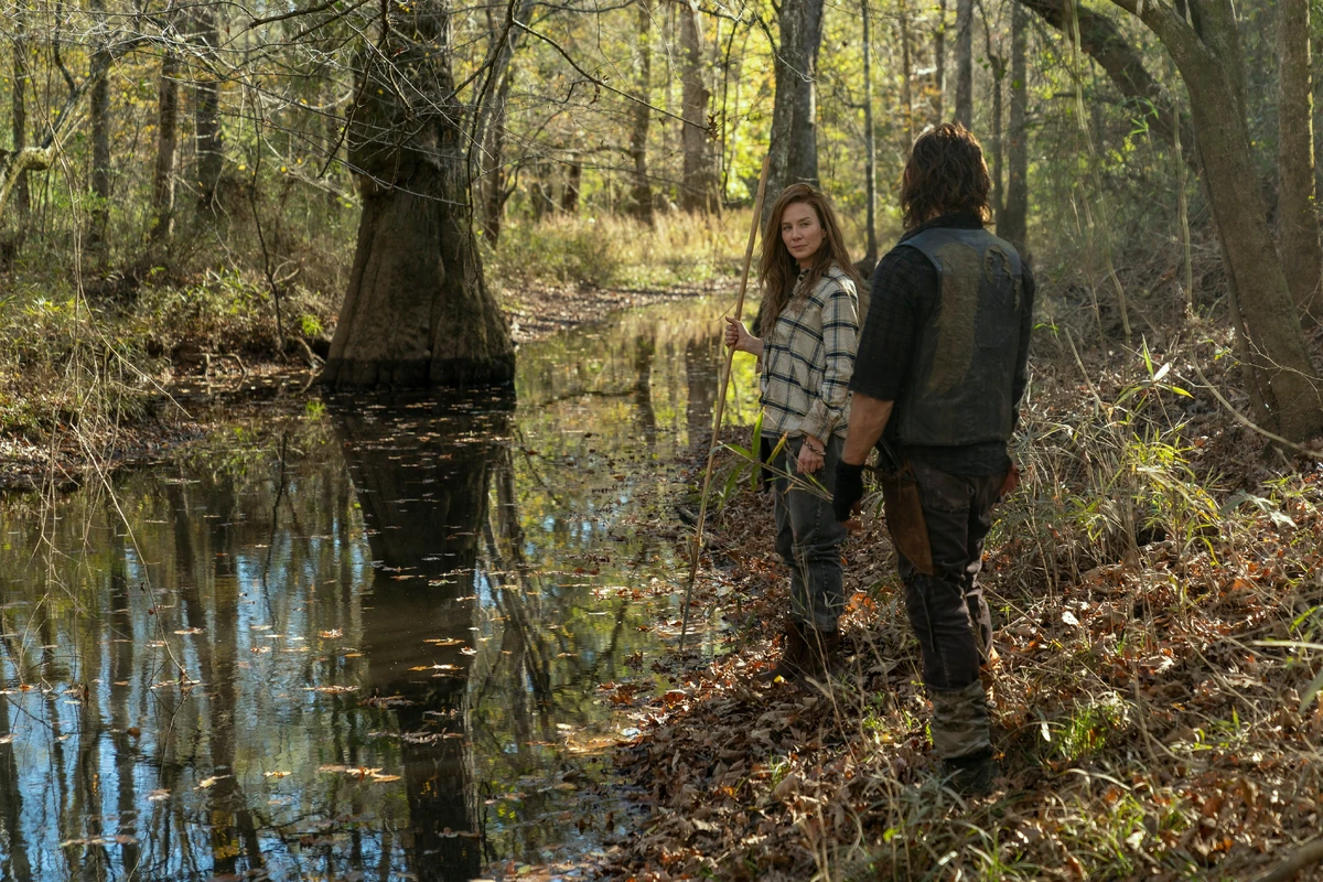 Leah Shaw (TV Series)/Relationships | Walking Dead Wiki | Fandom