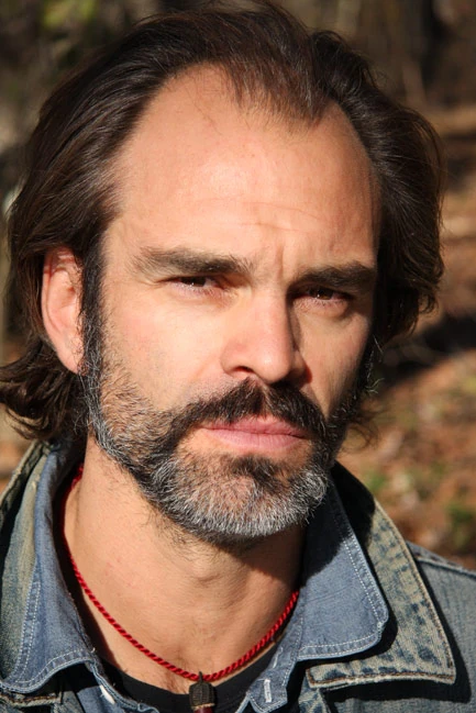 Steven Ogg | Wikia The Walking Dead tiếng Việt | Fandom
