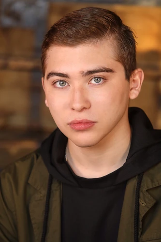 Raymond Ochoa | Walking Dead Wiki | Fandom