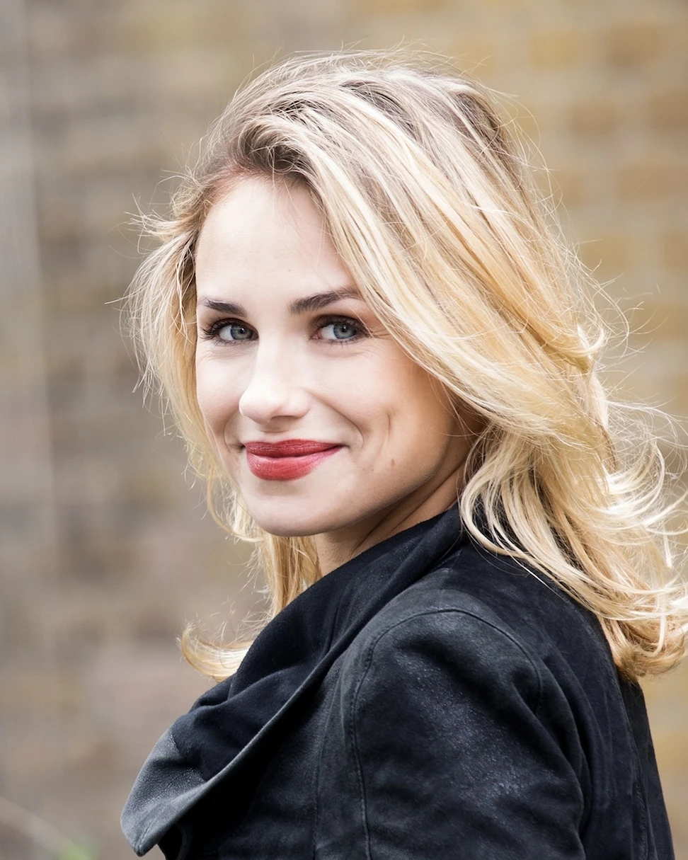 Yvonne Greitzke | Walking Dead Wiki | Fandom