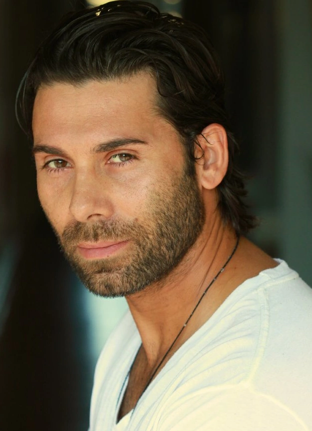 Alec Rayme | Walking Dead Wiki | Fandom