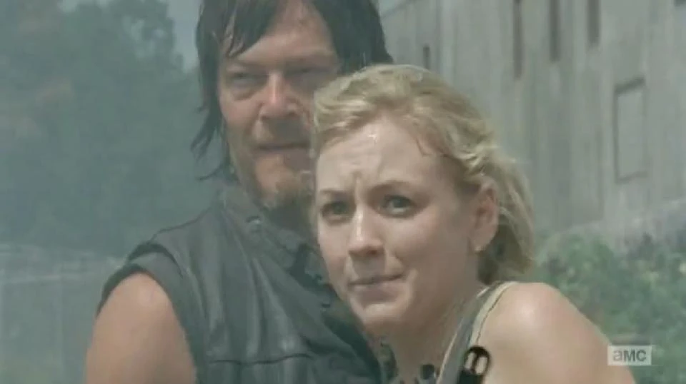 The Walking Dead Daryl And Beth Kiss