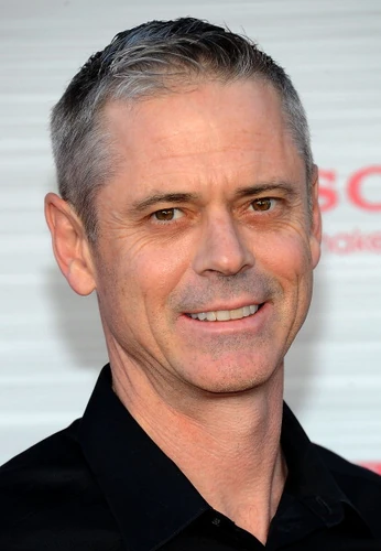 C. Thomas Howell | Walking Dead Wiki | Fandom