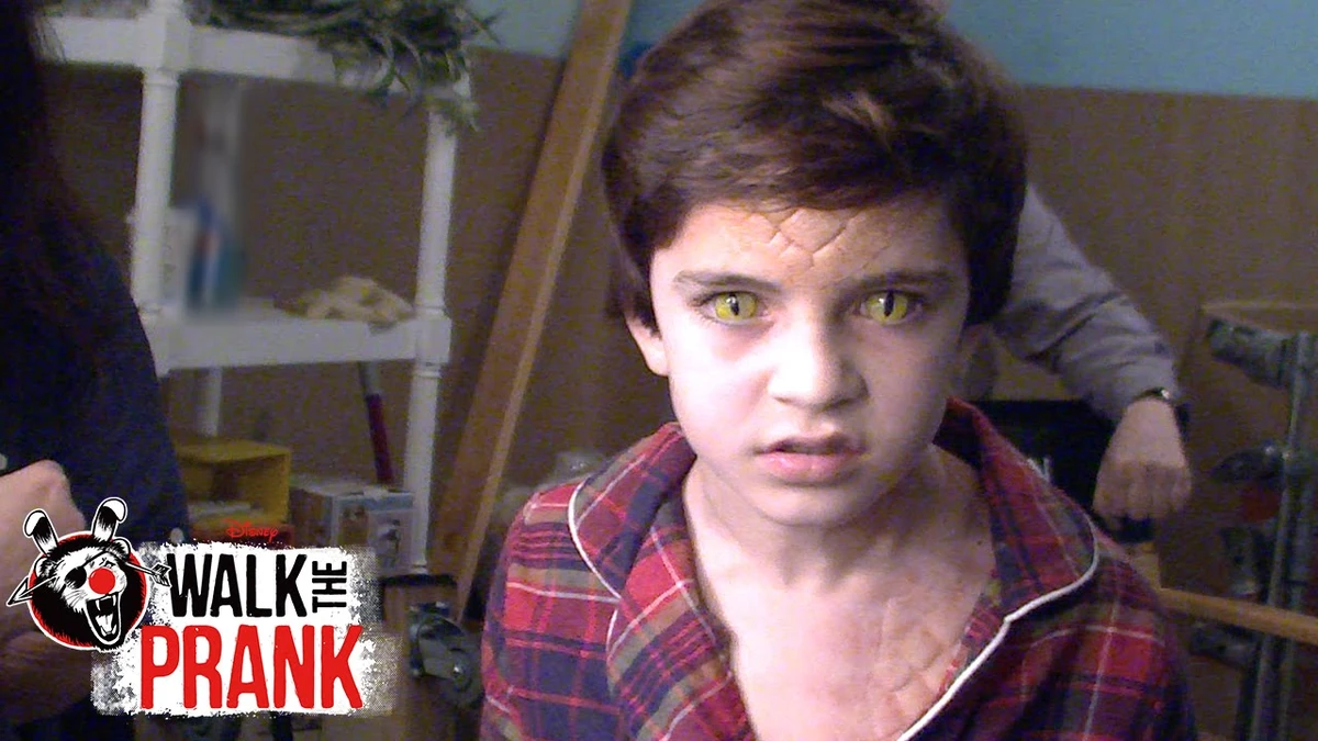 Wigging Out | Walk the Prank Wikia | Fandom