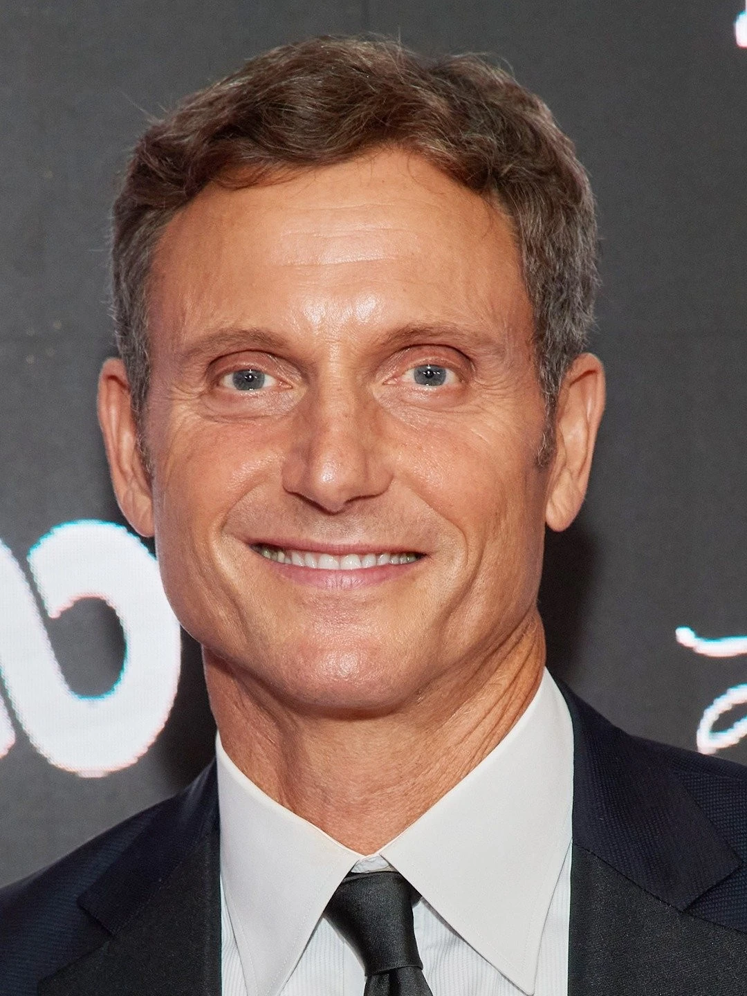 Tony Goldwyn | Walt Disney Animation Studios Wikia | Fandom