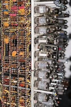 Colossus Computer Vacuum Tubes | Warehouse 13 Artifact Database Wiki ...