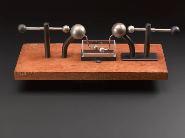 Category:Electrical Artifacts | Warehouse 13 Artifact Database Wiki ...