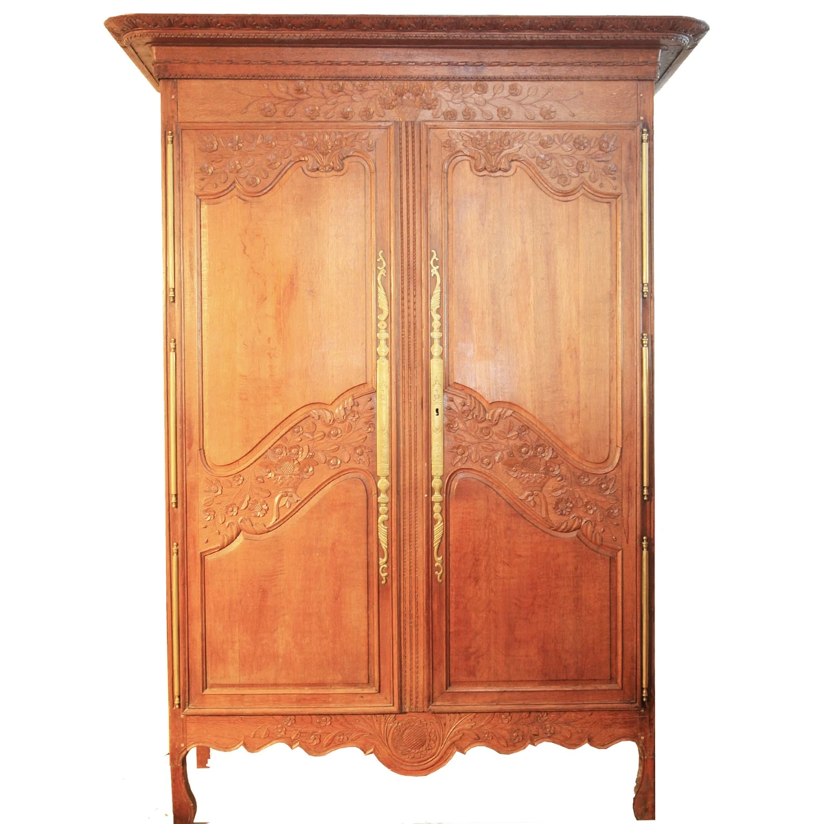 C. S. Lewis' Wardrobe | Warehouse 13 Artifact Database Wiki | Fandom