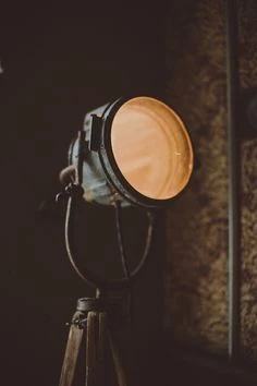 Searchlight From Alcatraz | Warehouse 13 Artifact Database Wiki | Fandom