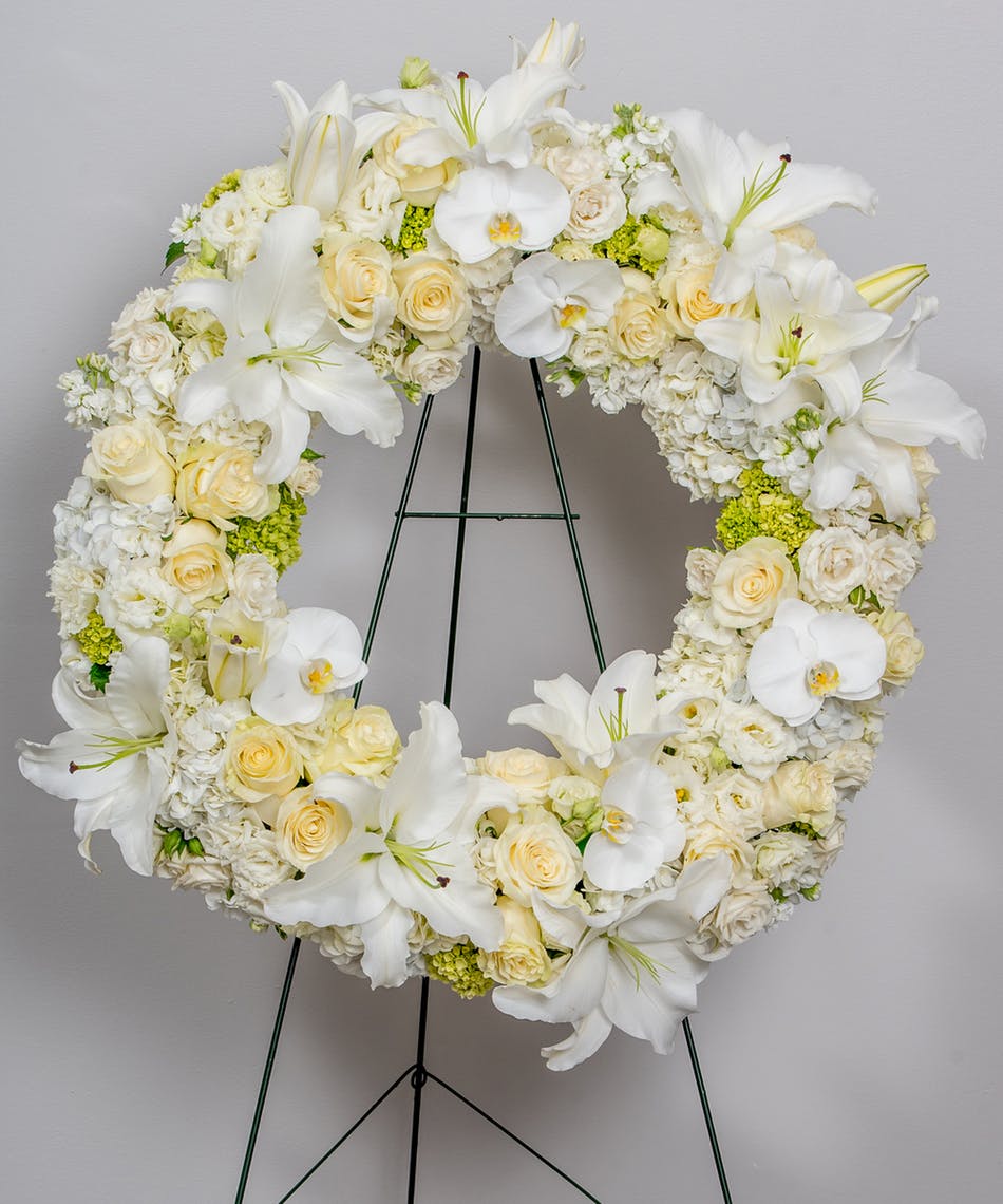 Benjamin Disraelis Wreath Warehouse 13 Artifact Database Wiki Fandom
