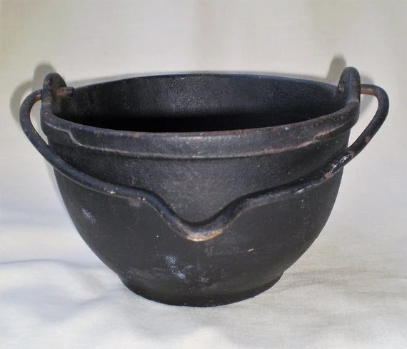 Isaac Babbitt's Smelting Cast | Warehouse 13 Artifact Database Wiki ...