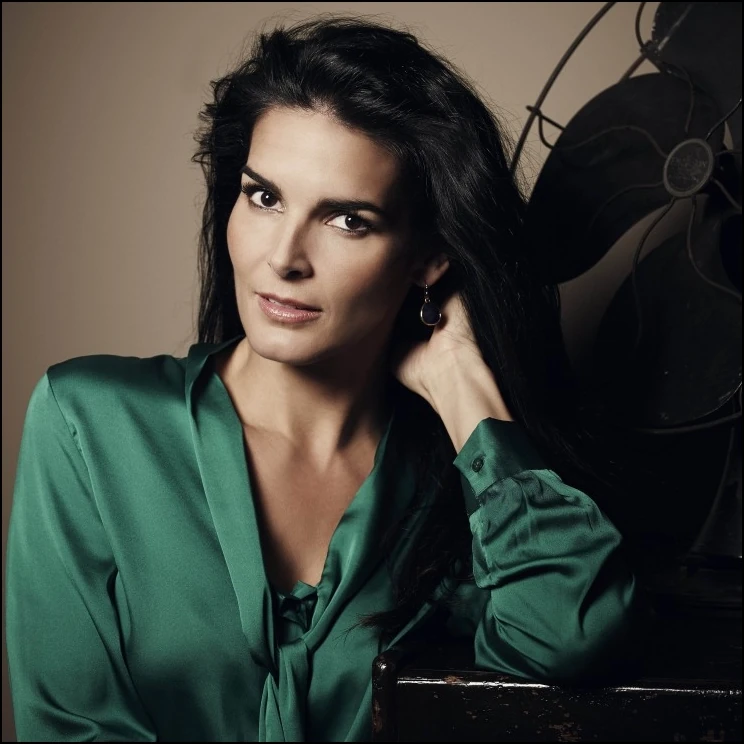 Zoe Boulos | Warehouse13:NextGeneration Wiki | Fandom