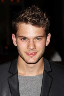 Jeremy Irvine | Warhorse Wiki | Fandom