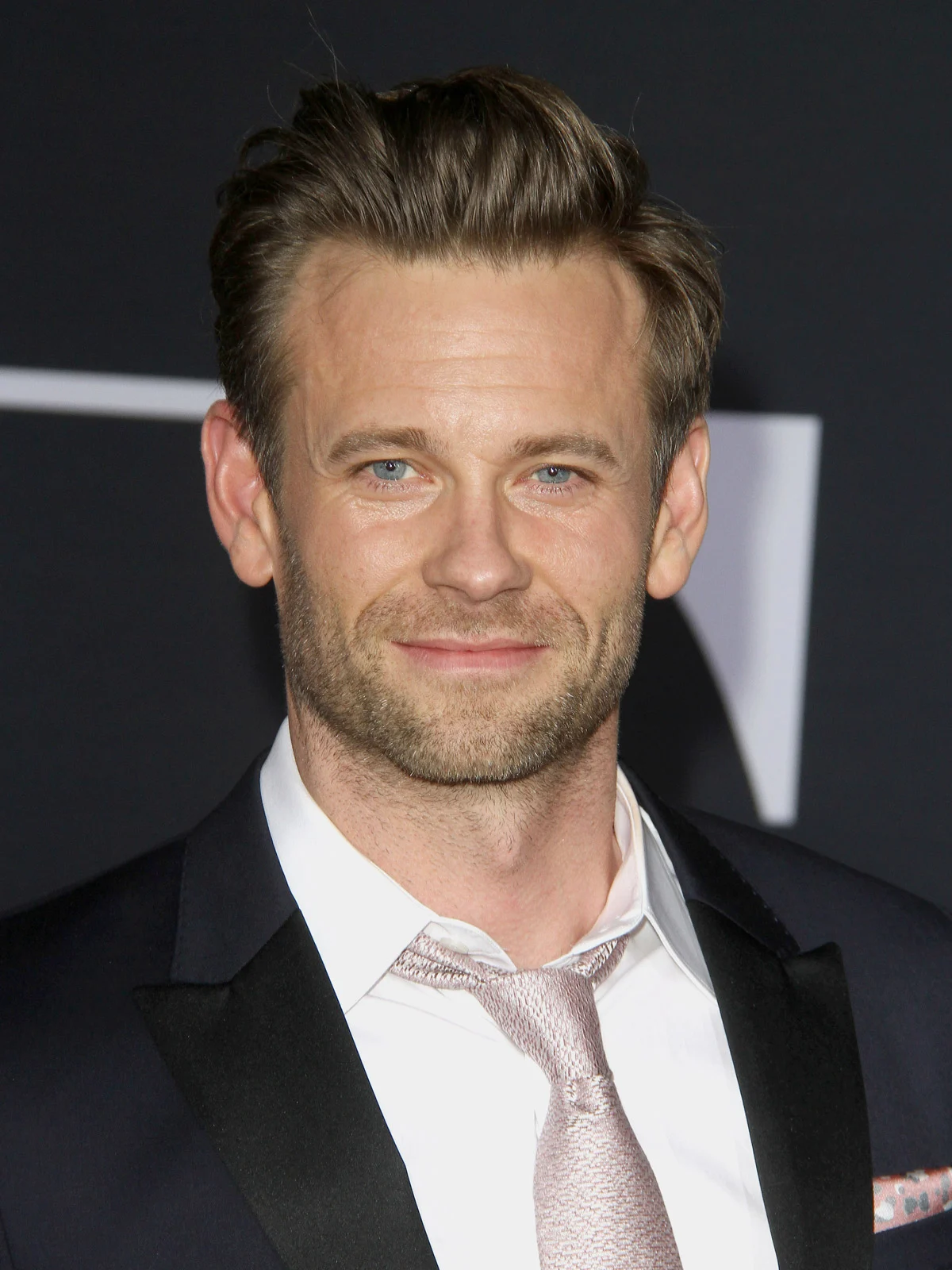 Eric Johnson | Warner Bros. Entertainment Wiki | Fandom