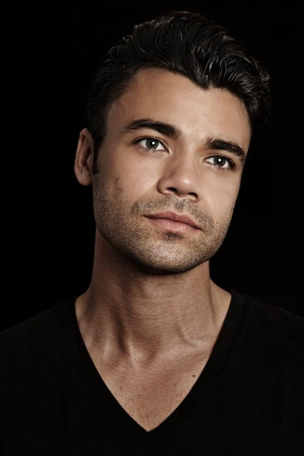 Seb Castang | Warner Bros. Entertainment Wiki | Fandom