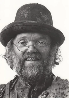 Malcolm Dixon | Warner Bros. Entertainment Wiki | Fandom