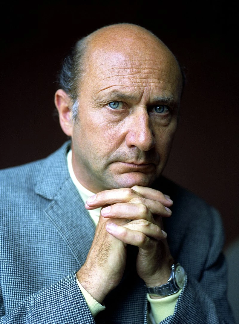 Donald Pleasence | Warner Bros. Entertainment Wiki | Fandom
