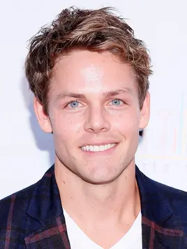 Lachlan Buchanan | Warner Bros. Entertainment Wiki | Fandom