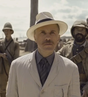 Léon Rom | Warner Bros. Entertainment Wiki | Fandom