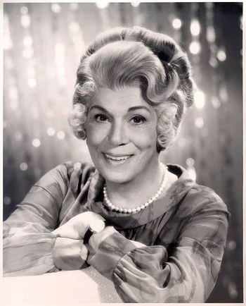 Bea Benaderet | Warner Bros. Entertainment Wiki | Fandom