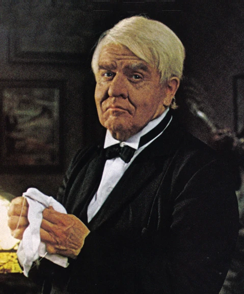 Pat Hingle | Warner Bros. Entertainment Wiki | Fandom