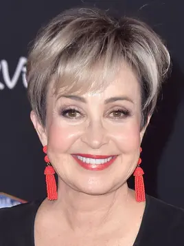 Annie Potts | Warner Bros. Entertainment Wiki | Fandom