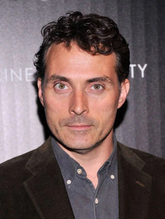 Rufus Sewell | Warner Bros. Entertainment Wiki | Fandom